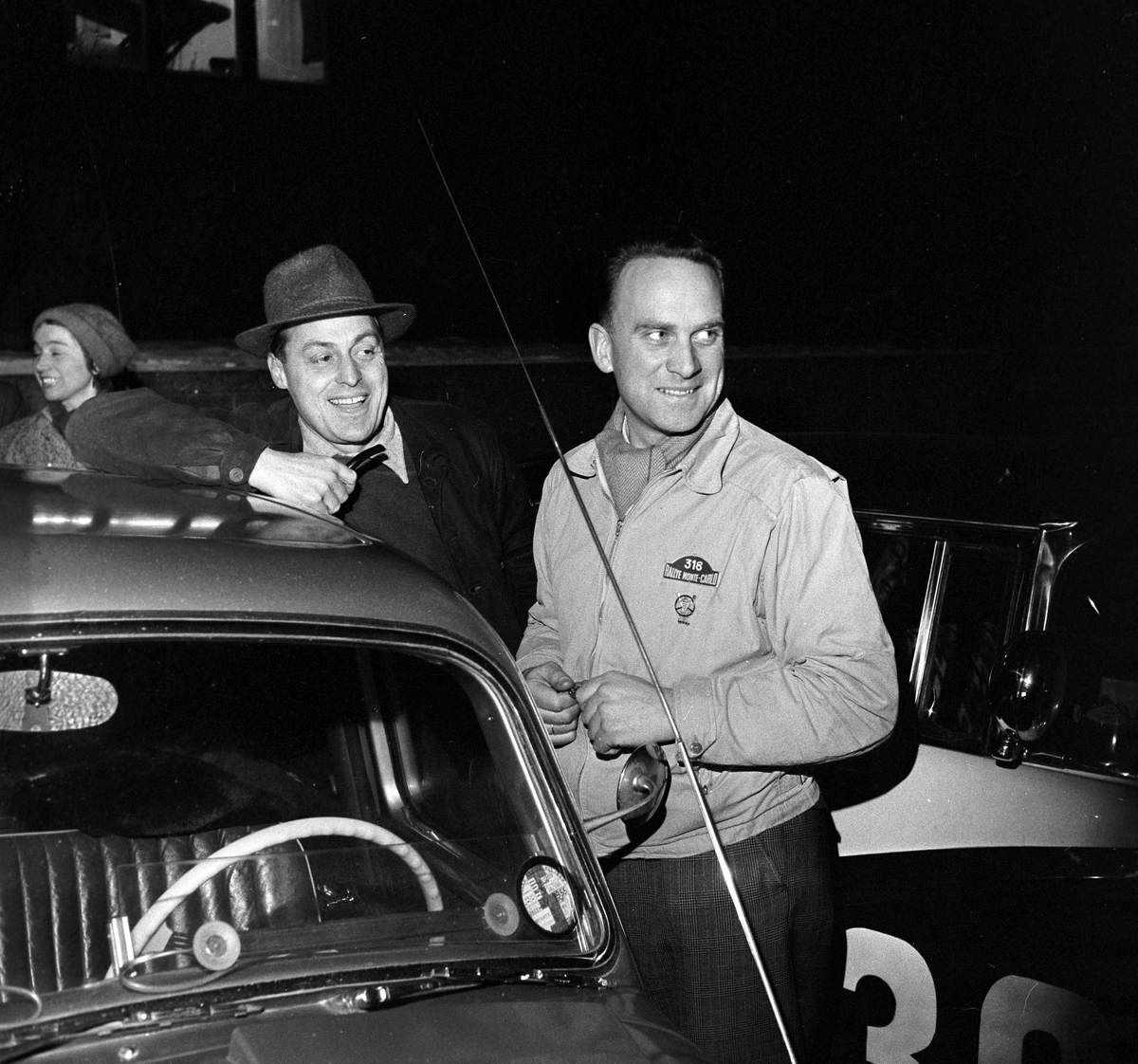 Rallykjørerne Gunnar Fodum og Knut Solberg under Rally Monte Carlo ...