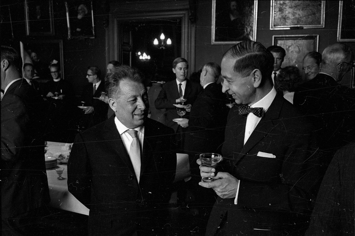 Harald Riesenfeld och Walter Heitler, Olaus Petrigäst vid Uppsala ...