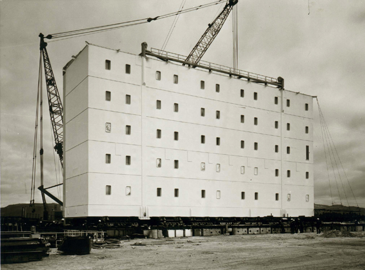Bygging av moduler til Ekofisk 2/4 H på Aker Verdal. - Norsk Oljemuseum ...
