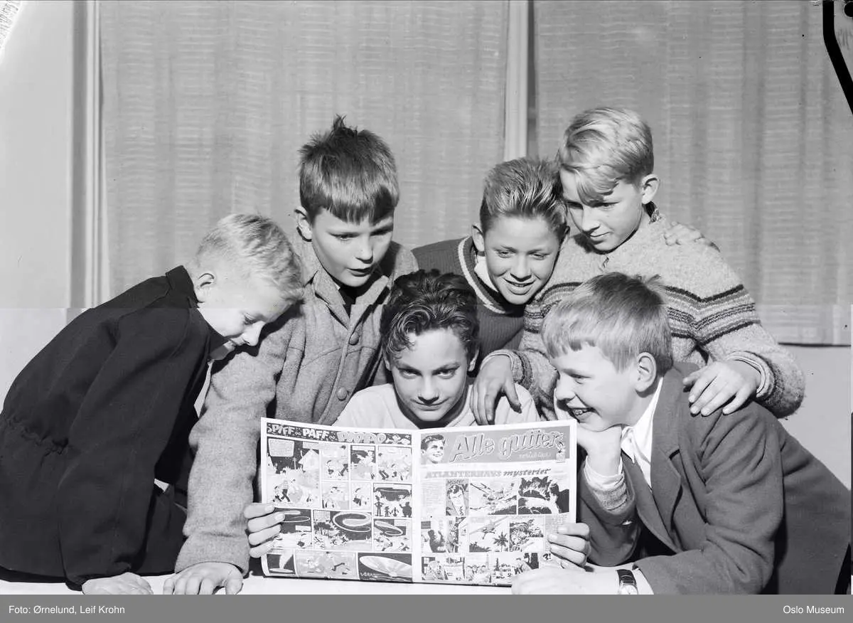 gutter6, leser bladet "Alle gutter" - Oslo Museum / DigitaltMuseum