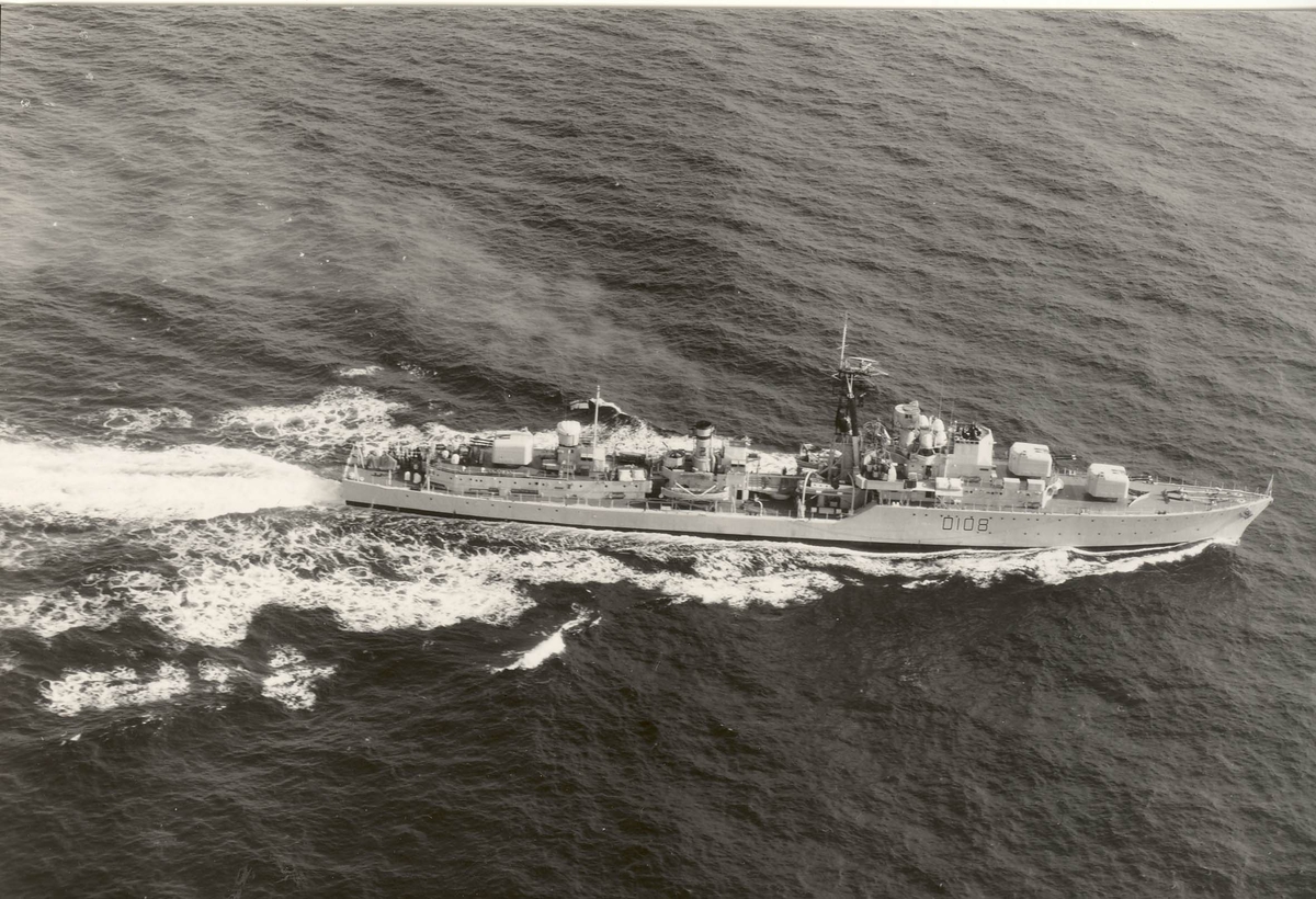 Britisk destroyer D10B, HMS Dainty, 1960 - Forsvarets museer ...