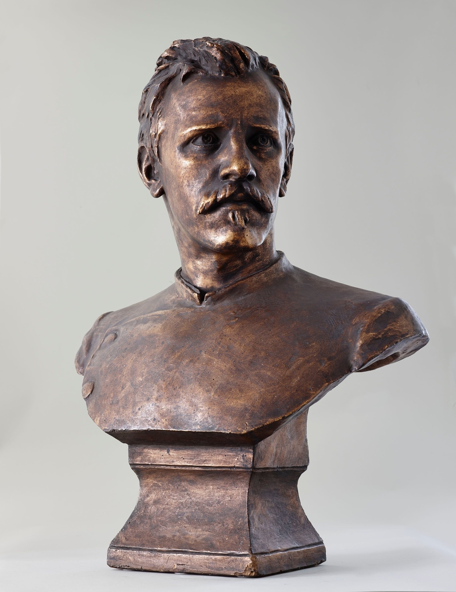Fridtjof Nansen (1861-1930) [Byste] - Anders Svor-museet / DigitaltMuseum