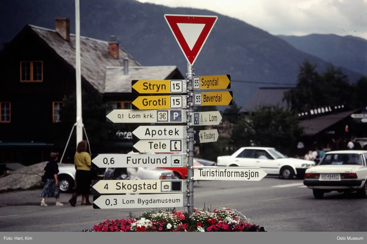 Skilt i Lom. - Oslo Museum / DigitaltMuseum