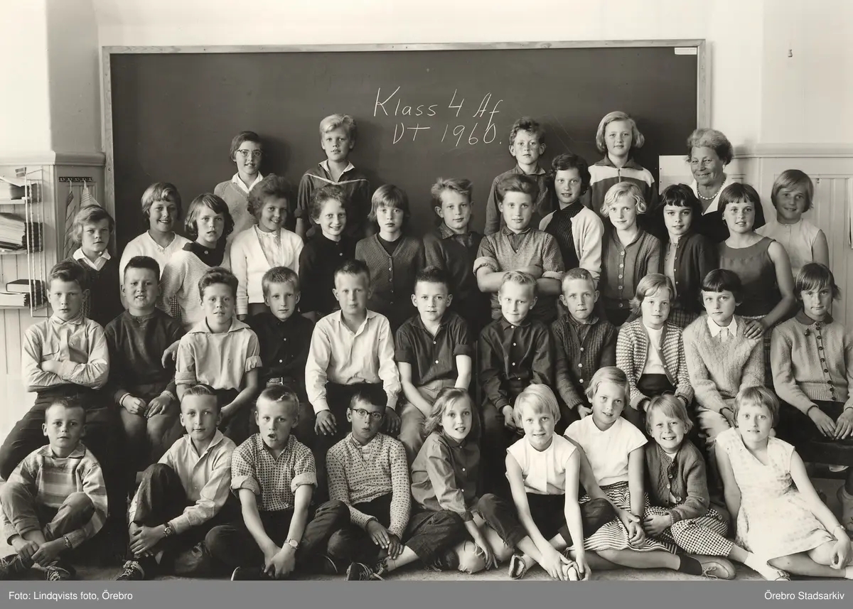 Klass 4 på Hagaby skola, 1960 - Örebro Stadsarkiv / DigitaltMuseum