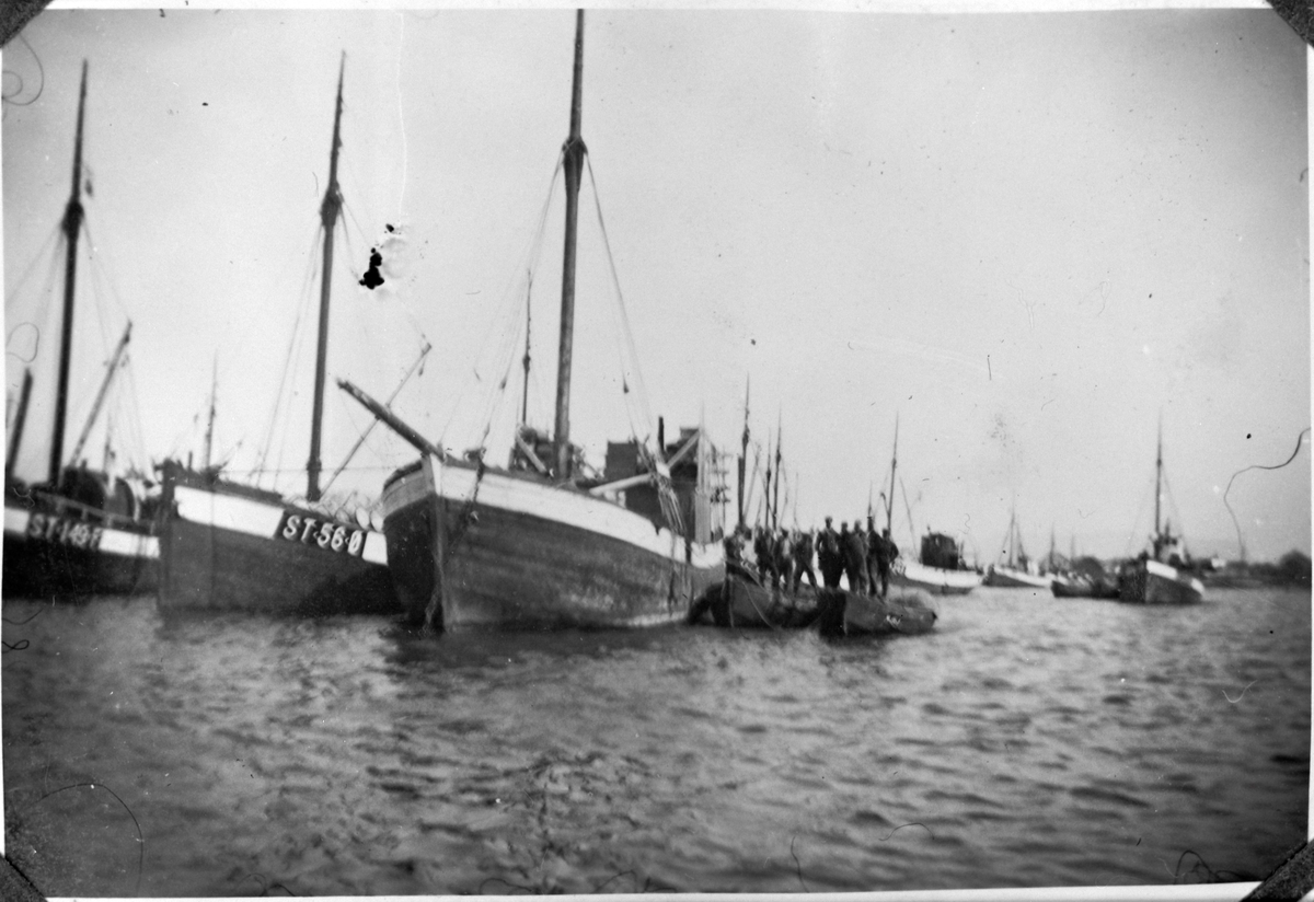 Uthaug havn, Ørlandet - Museet kystens arv / DigitaltMuseum