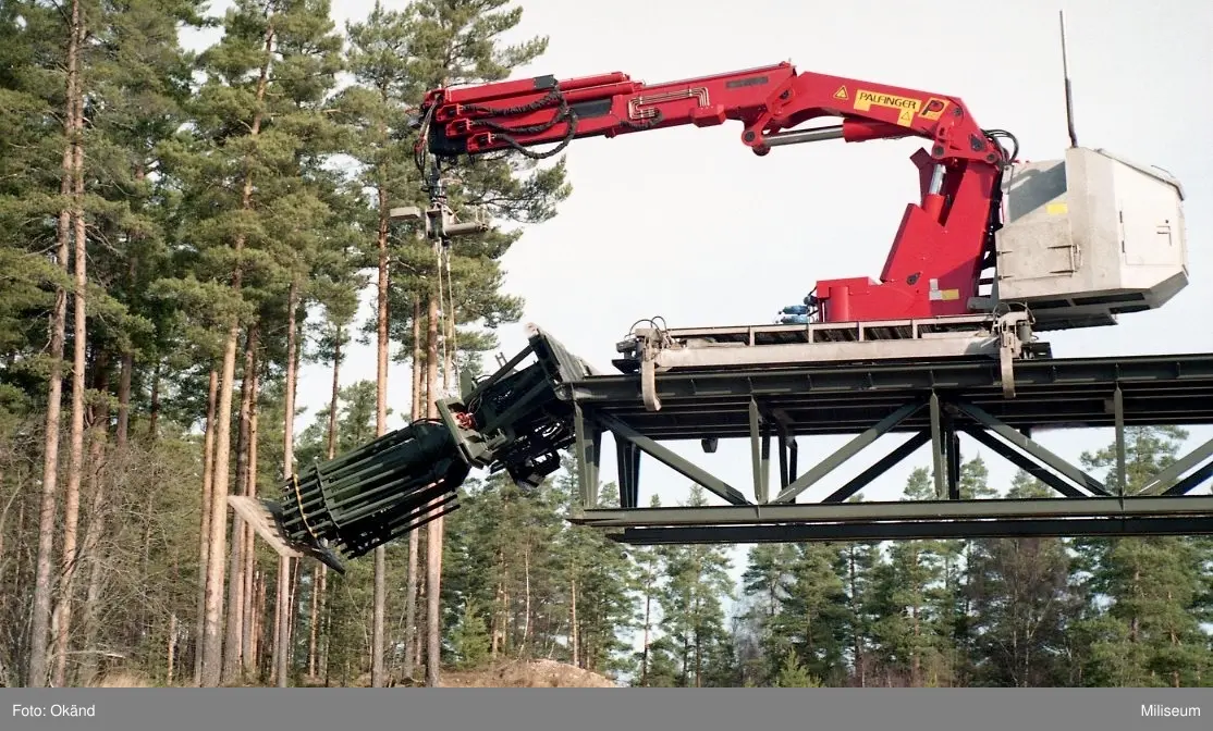 Byggnation av Krigsbro 6 (KB 6). - Miliseum / DigitaltMuseum