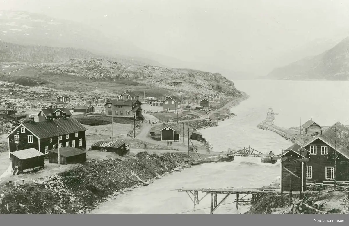 3 negativer som skal scannes. - Nordlandsmuseet / DigitaltMuseum