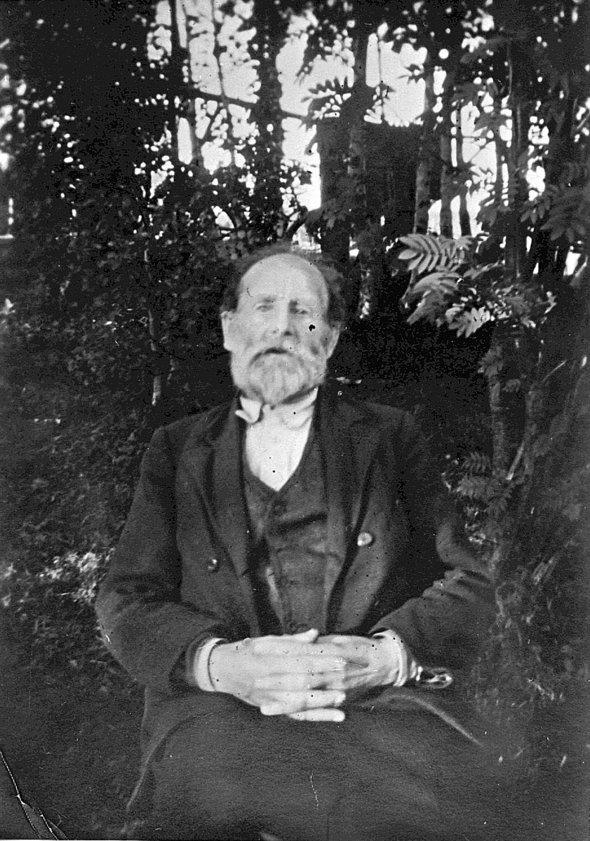 Eleseus Johan Johansen, født i Sandsvika i Malangen, men vokste opp i ...