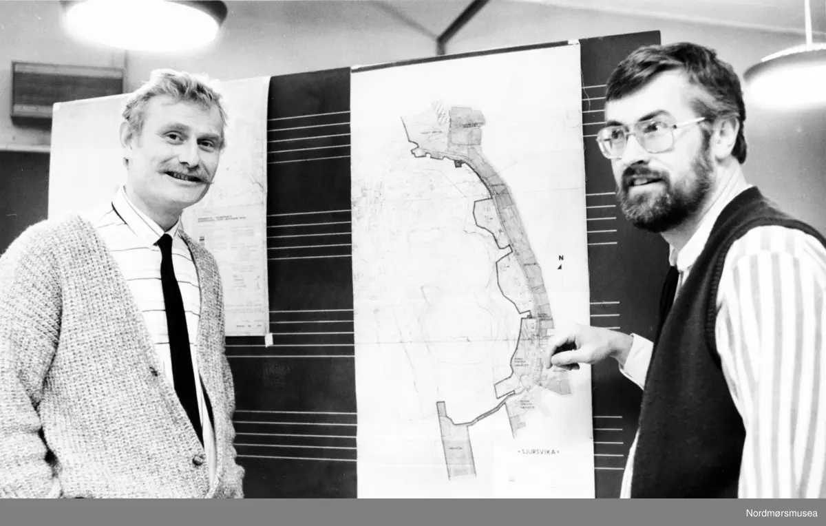 Stein Stokstad tv. Tannlege, kulturverner. Bildet er fra avisa Tidens ...