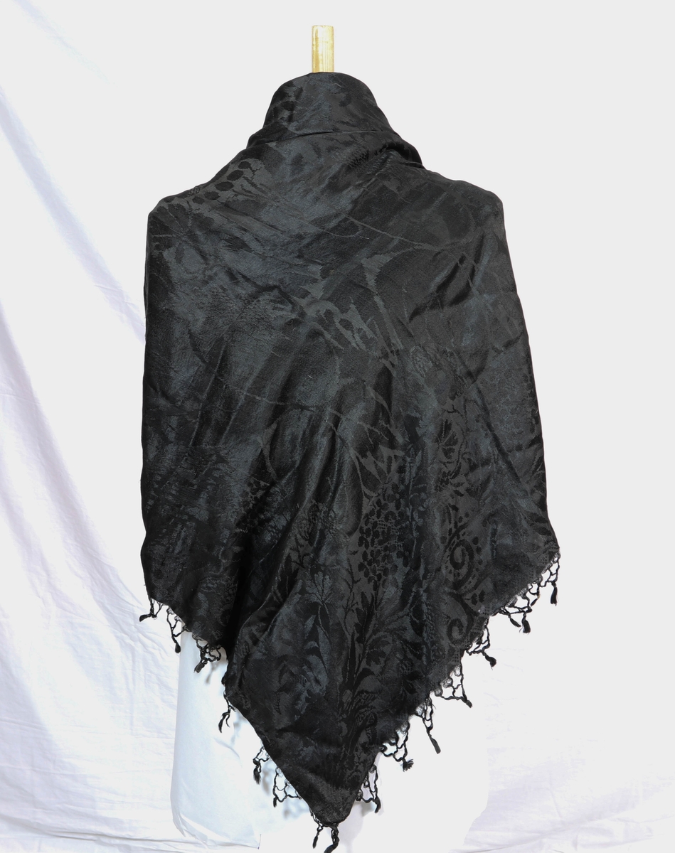 Sjal - Vest-Agder-museet / DigitaltMuseum