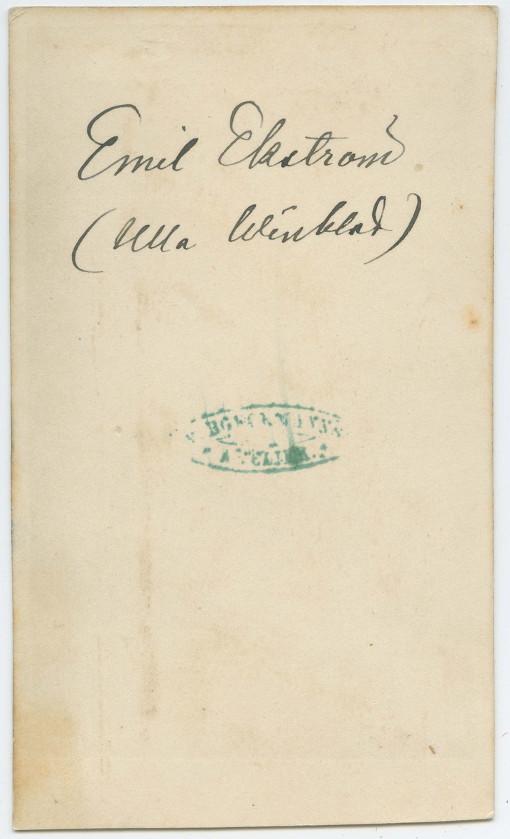 Porträtt på Emil Ekström Källarmästare, här på bilden som Ulla Winblad ...