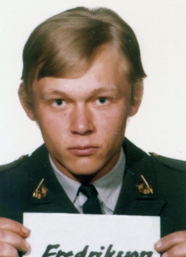 Ett ID-kort på Fredriksson på 1970-talet. - Garnisonsmuseet Skaraborg ...
