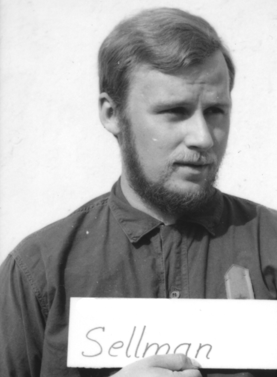 Ett ID-kort på Sellman, elev vid pansarskolan - Garnisonsmuseet ...