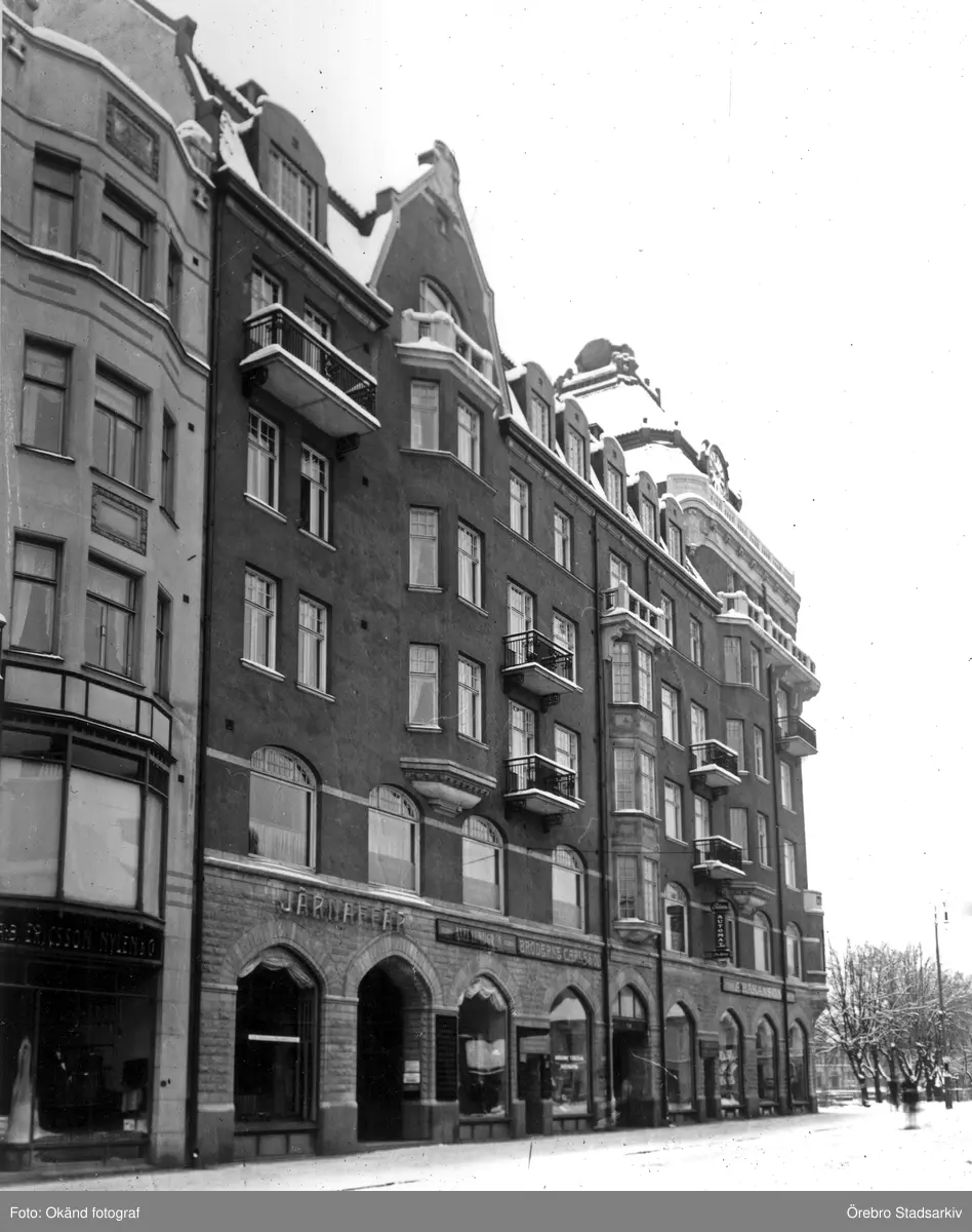 Storgatan söderut, ca 1930 - Örebro Stadsarkiv / DigitaltMuseum