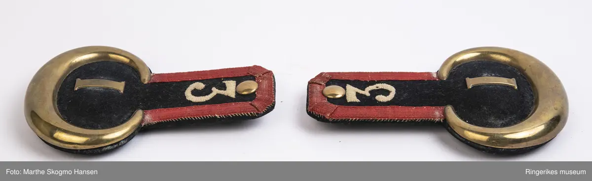 Epålett - Ringerikes museum / DigitaltMuseum