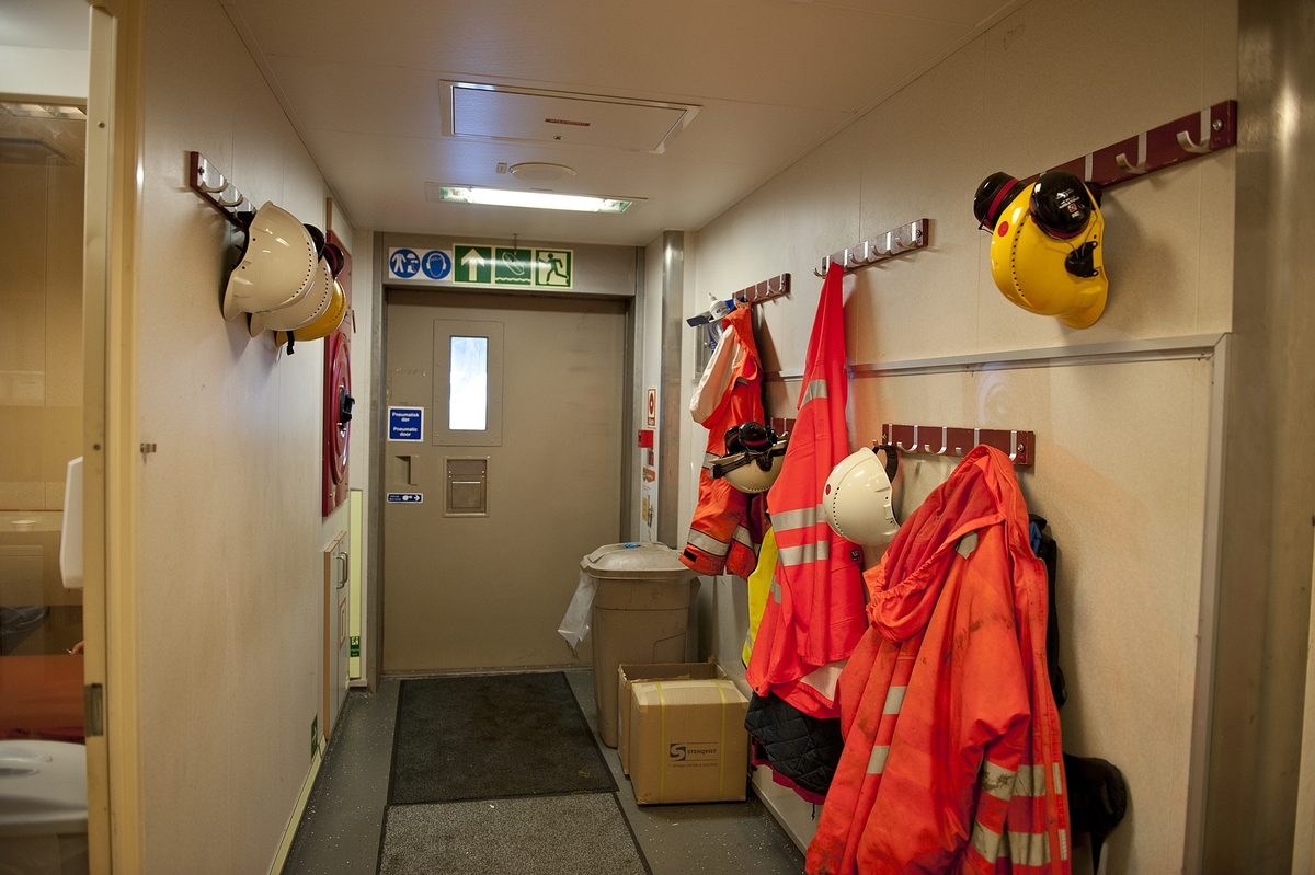 Valhall PH (Production & Hotel). første etasje LQ. I gangen utenfor ...