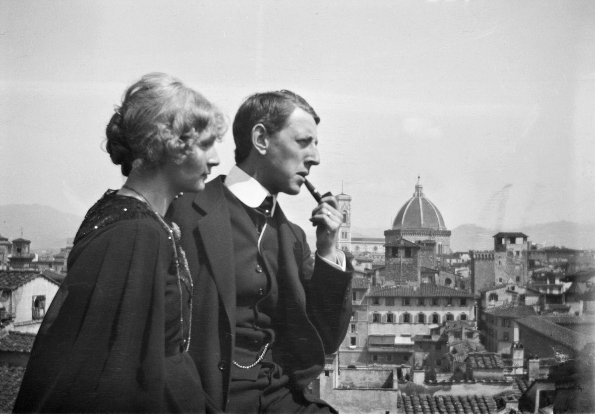 Porträtt av Ester Ellqvist-Bauer och John Bauer i Italien. - Jönköpings ...