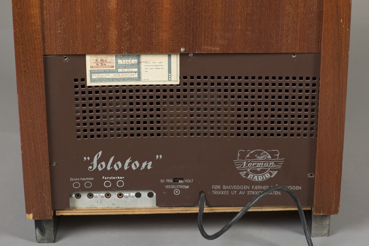 El-orgel - Ringve Musikkmuseum / DigitaltMuseum