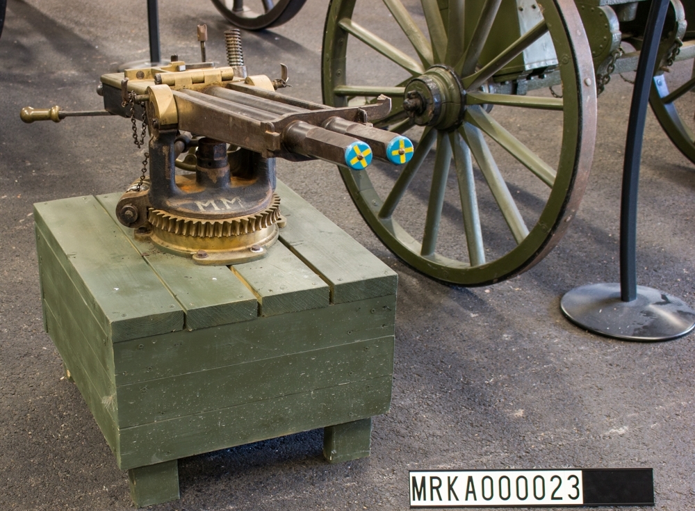 25 mm Kulspruta m/1884 - Museum för rörligt kustartilleri / DigitaltMuseum