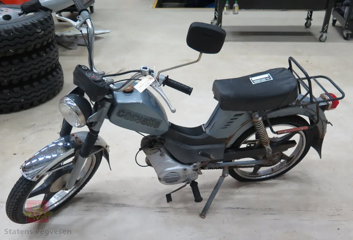 Moped - Norsk vegmuseum / DigitaltMuseum