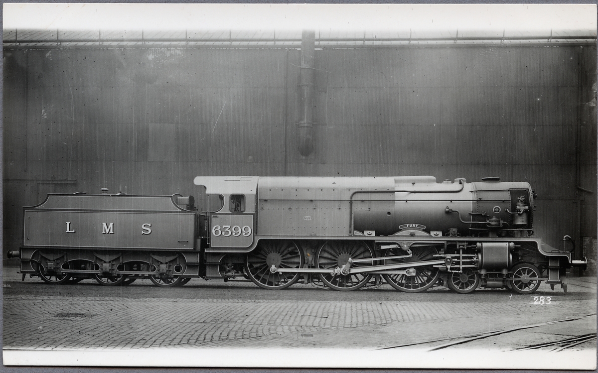 London, Midland and Scottish Railway, LMS lok 6399 "Fury". Ett ...