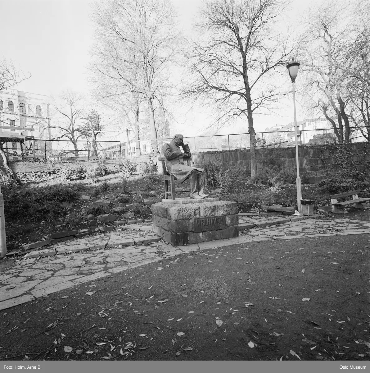 Statuen av Johan Sebastian Welhaven. - Oslo Museum / DigitaltMuseum