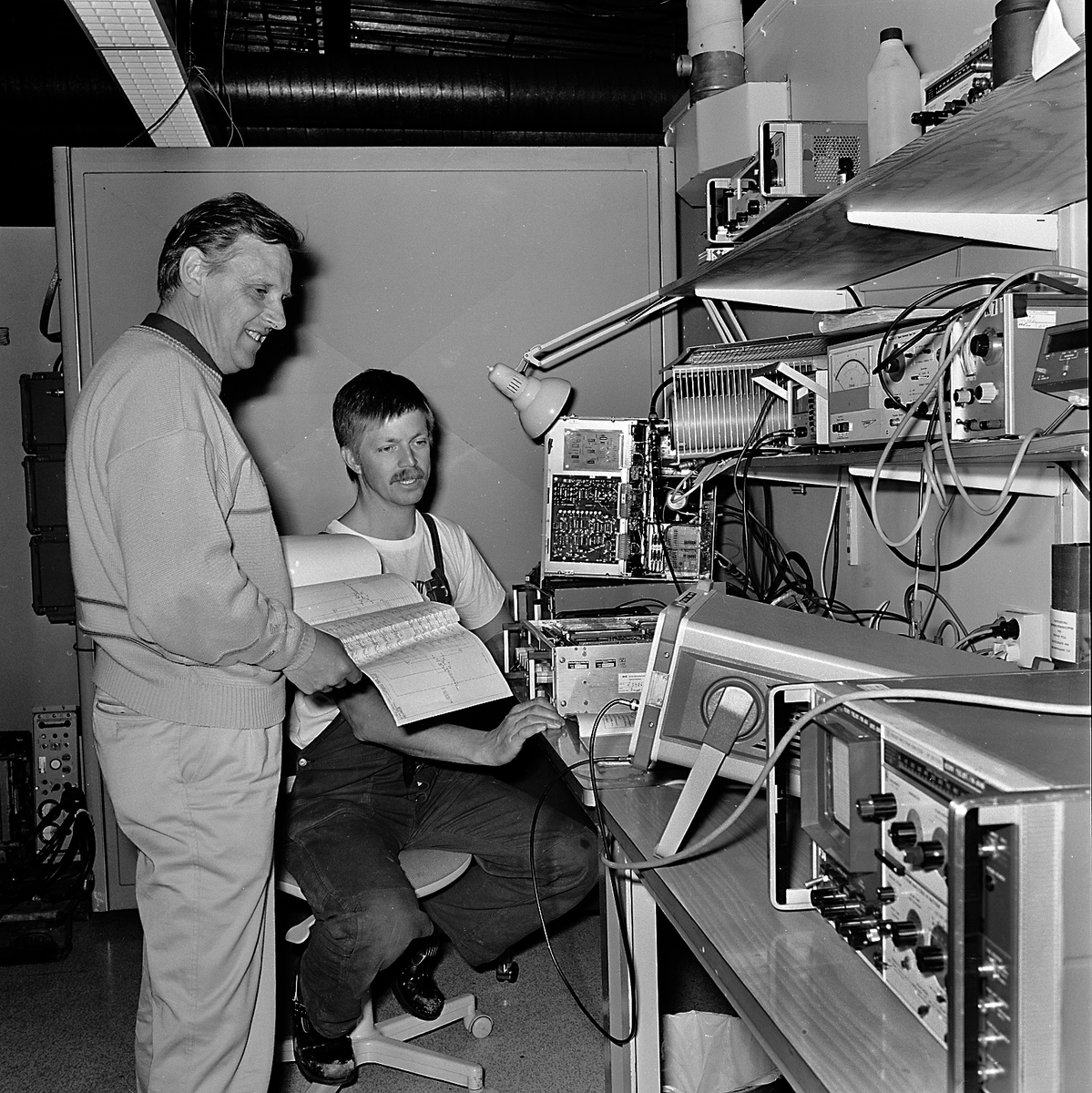 Varvet runt- en bildutställning Elektronikavdelningen, 1993 ...