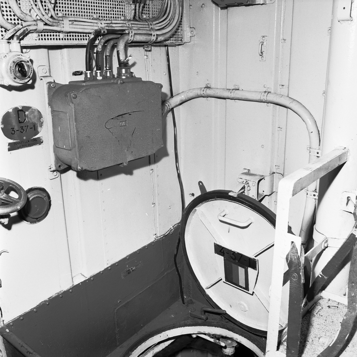 Jag. Småland felaktiga elkopplingar - Marinmuseum / DigitaltMuseum