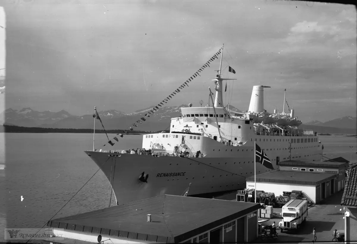 "juli 1970"..MS Renaissance was a 1966 built cruise liner. She was ...