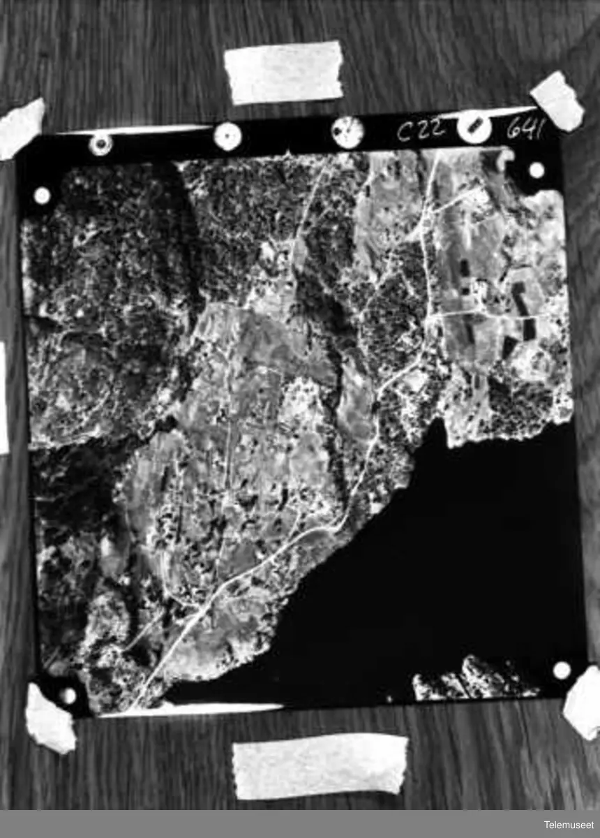 Strømme i Fana, flyfoto, kart, repro - Norsk Teknisk Museum ...