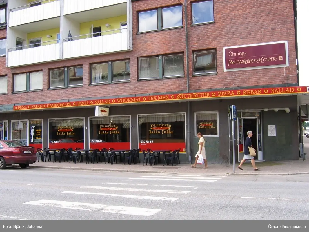 Pizzeria Jalla Jalla i Lindesberg, exteriör. Bilder tagna i samband med dokumentationsprojektet ...