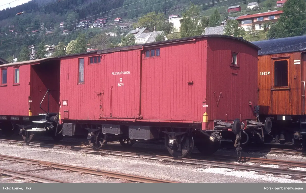 Redskapsvogn litra X nr. 8129 på Voss stasjon - Norsk Jernbanemuseum ...