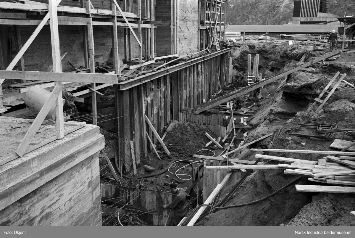 Oppfølging av ammoniakkfabrikk. - Norsk Industriarbeidermuseum ...