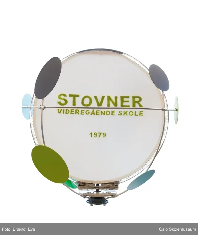 Skolefane for Stovner videregående skole - Oslo Skolemuseum ...