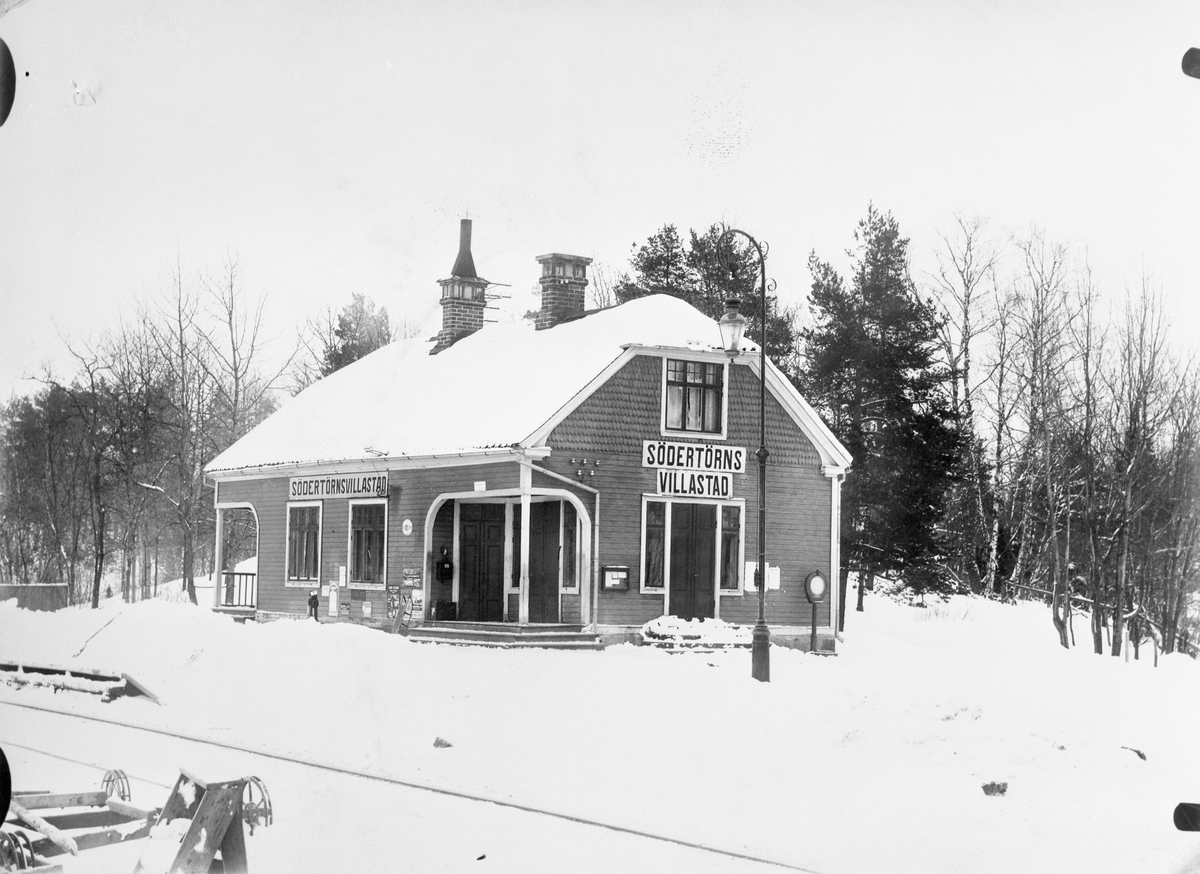 Farsta Strand järnvägsstation. - Järnvägsmuseet / DigitaltMuseum