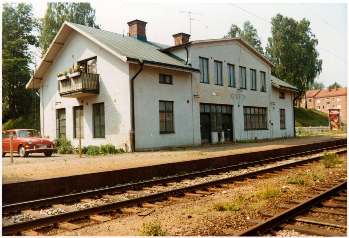Avesta station omkring år 1972. - Järnvägsmuseet / DigitaltMuseum