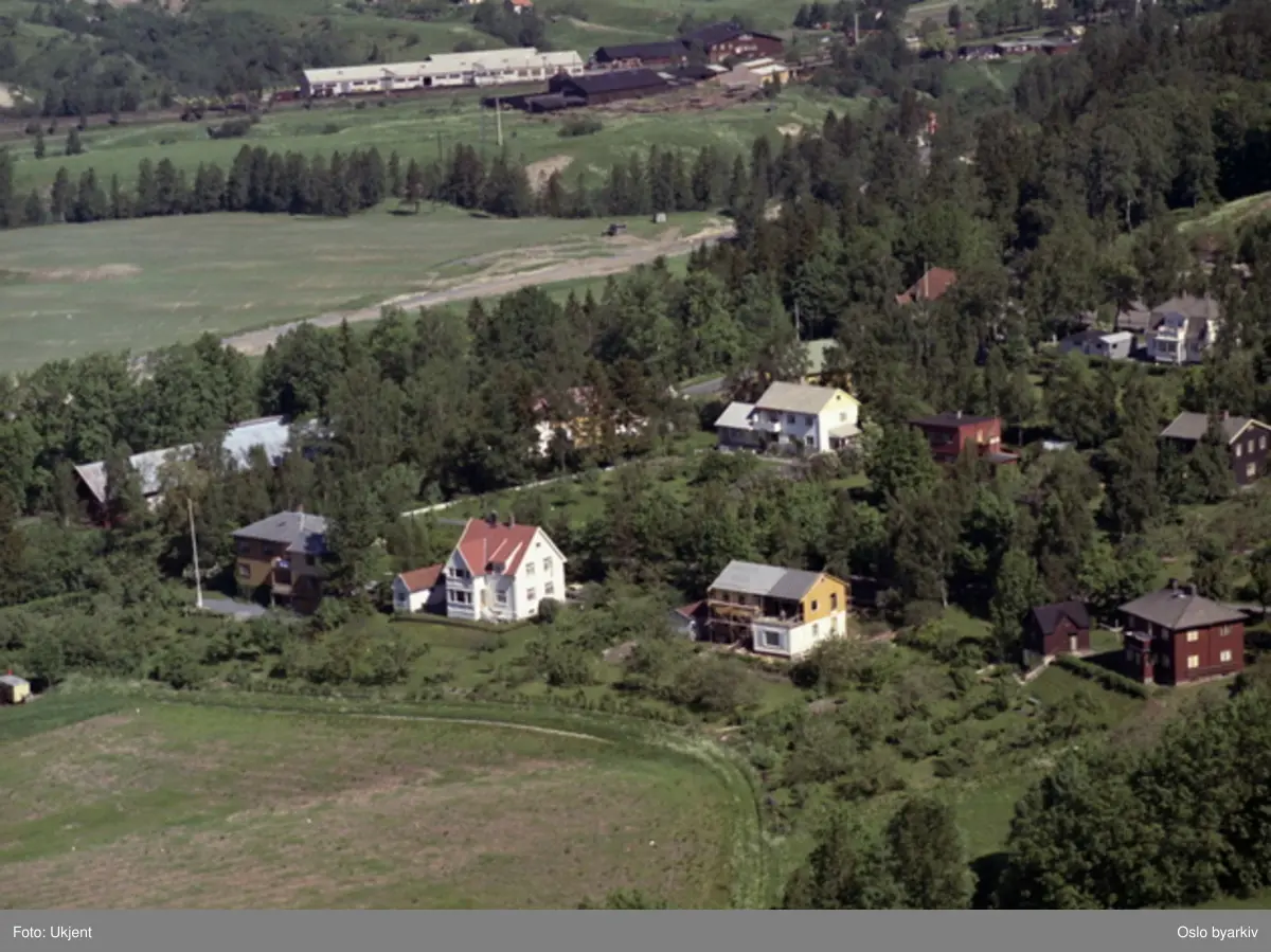 Micheletveien. Professor Birkelands vei påbegynt. I bakgrunnen ...